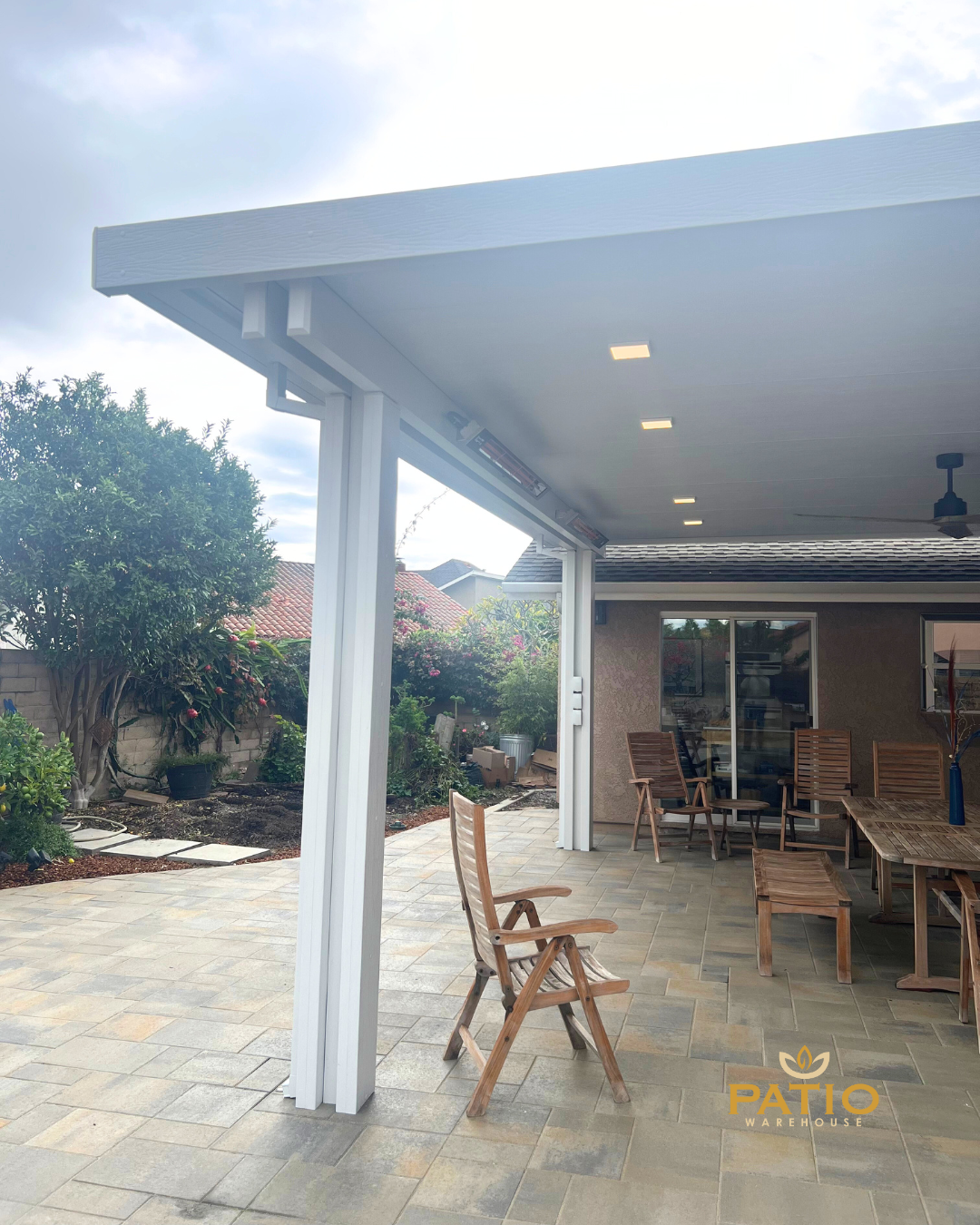 elitewood-insulated-patio-cover-huntington-beach-pillar1-view - Patio ...